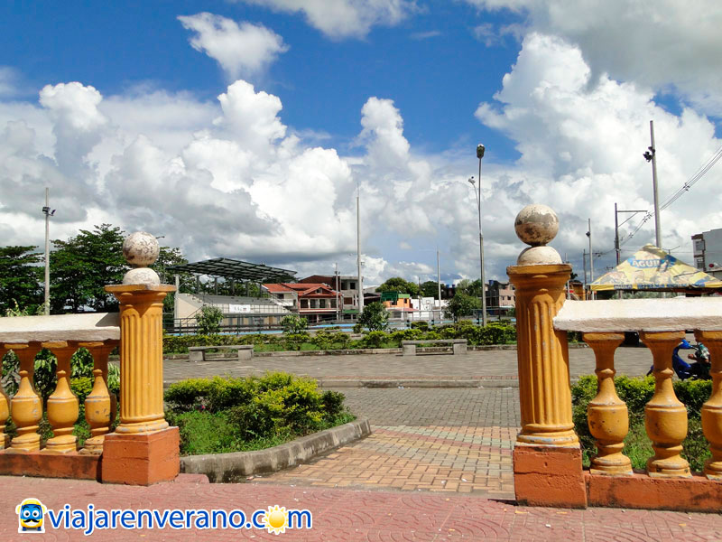 En el Bajo Cauca Antioqueño se encuentra Tarazá.