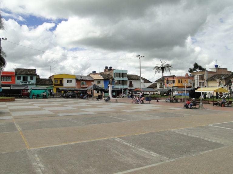 El Balcón de los Andes como se conoce a Iles, está rodeado de verde.