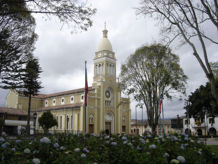 Cajicá (Cundinamarca) - Viajar en Verano Cajica pueblo señorial.