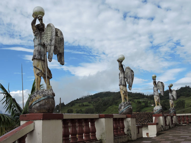 Ubalá (Cundinamarca) 'Al pie de la loma.