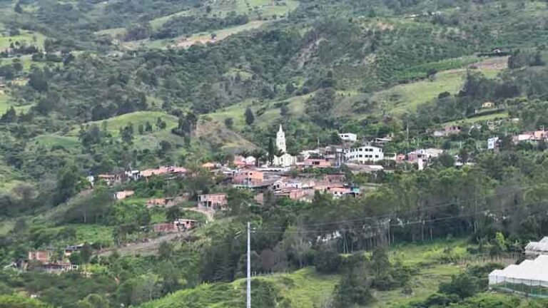 Cens-EPM - Viajar en Verano