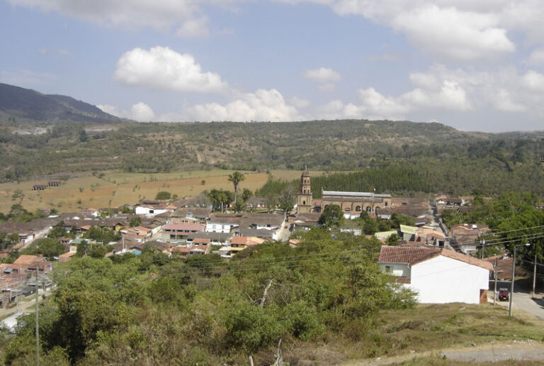 Curití (Santander), pueblo de brumas y bellos atardeceres.