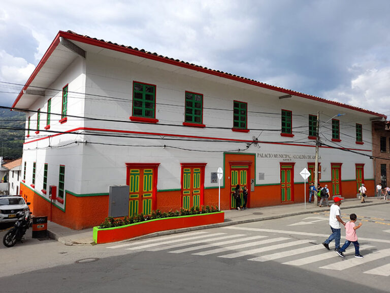 Circuito por el Suroeste cercano de Antioquia.