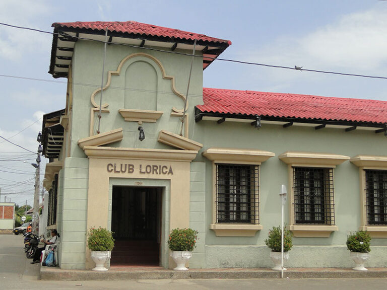 Lorica (Córdoba), pueblo de mucha tradición y bella arquitectura.